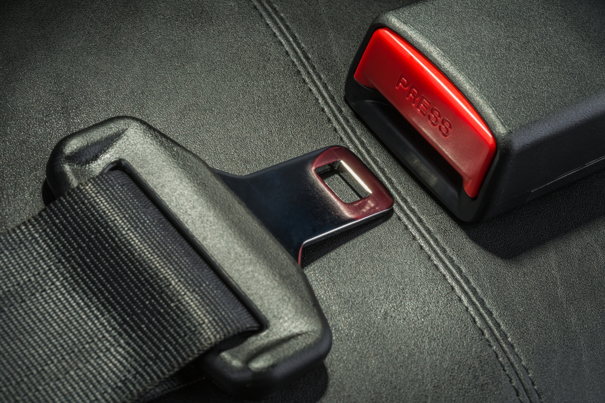 Troubleshooting a Sticky Seat Belt Buckle: Simple Fix Guide